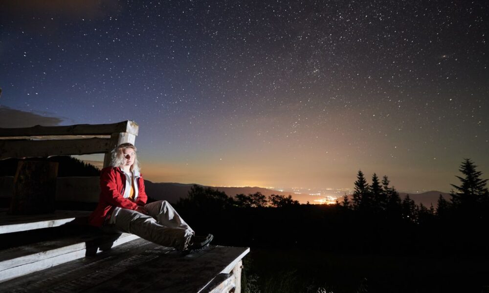 The Science Behind Stars-923: Understanding Its Formation and